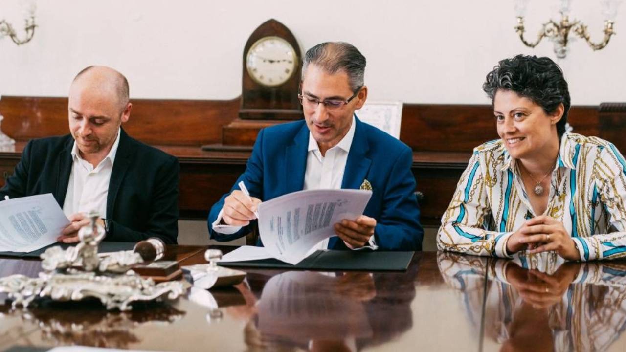 PT Matic signs Bronze collaboration agreement with the Malta Chamber of ...