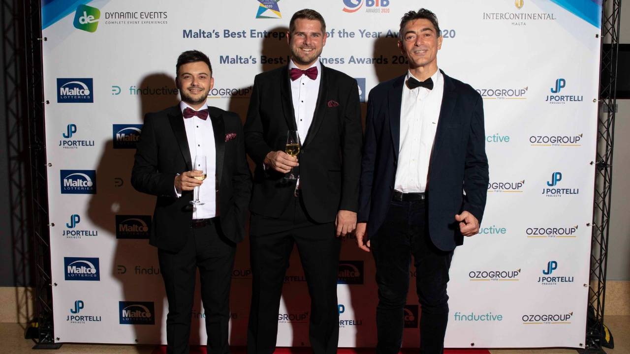 Broadwing Recruitment swoops two Best-in-Business awards