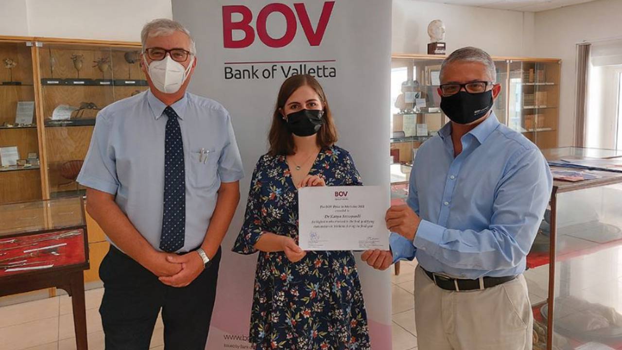 Katya Azzopardi wins the BOV Prize in Medicine for 2021