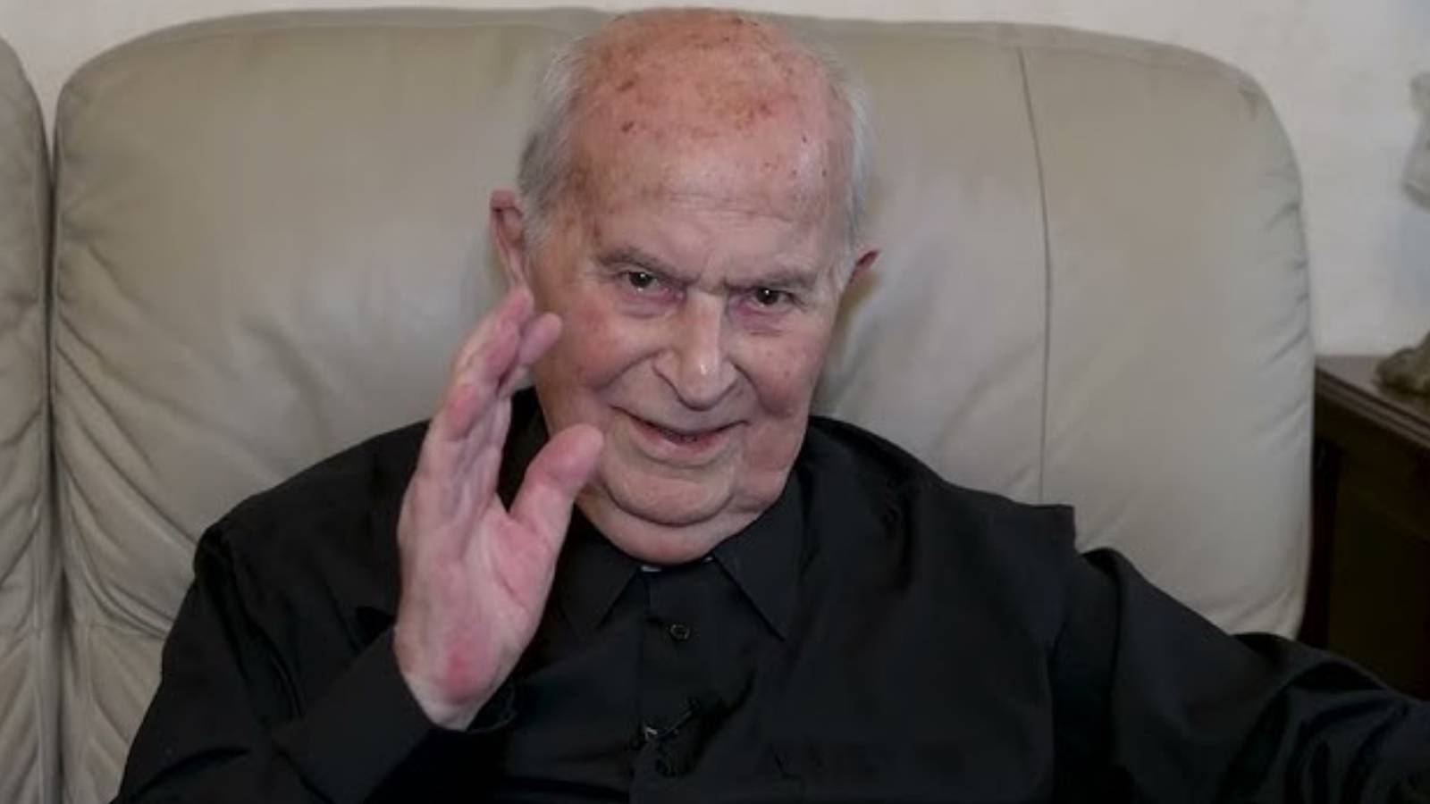 Tributes pour in as 'Maltese saint' Dun Victor Grech passes away