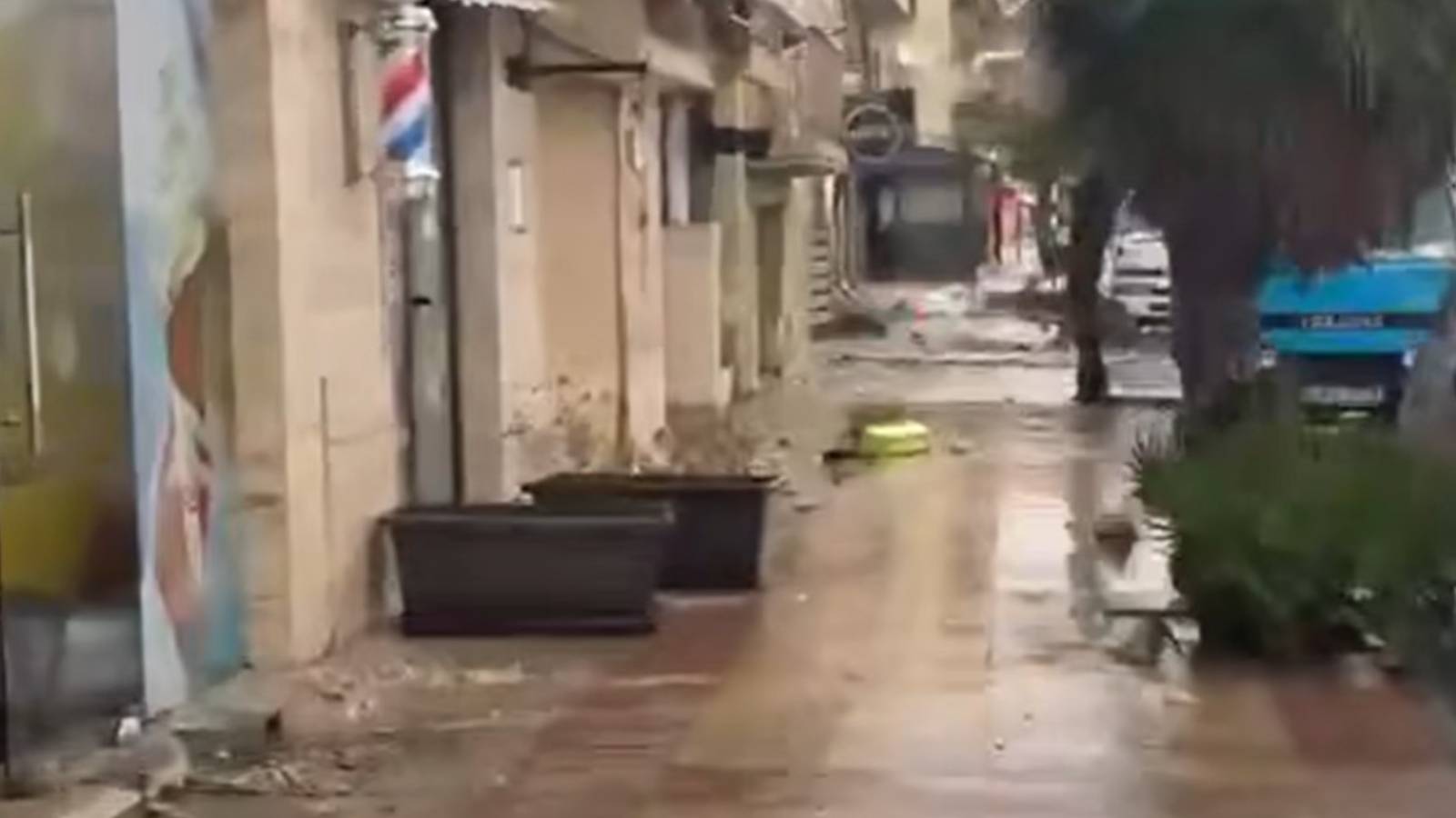Storm Harry batters Malta: Businesses shut, facades torn down as winds ...
