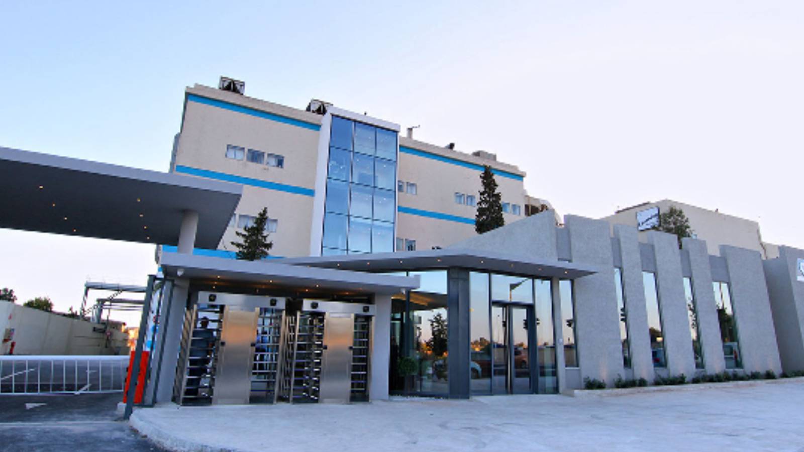 STMicroelectronics among top 10 global chipmakers with 3.2% share of ...