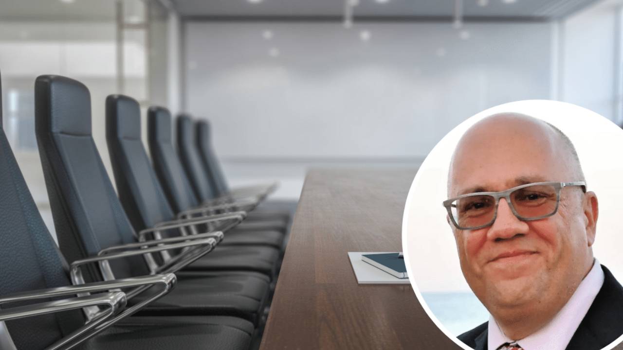 ‘Build teams so strong, an outsider does not really know who the boss ...