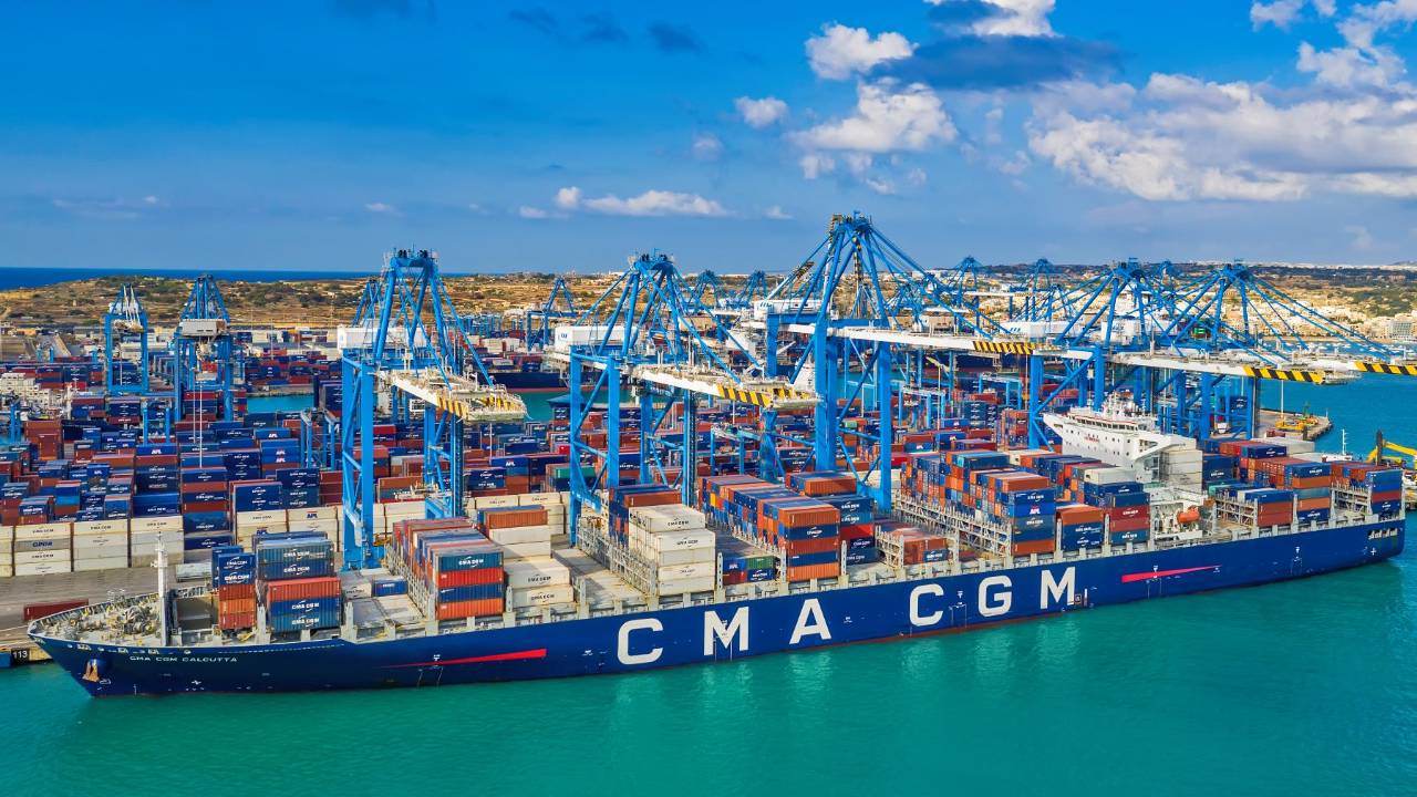 WATCH: ‘Intricate’ operation sees Malta Freeport move one megamax ...