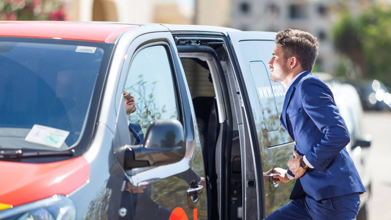 Cool - an ideal solution to take out the commute stress from your employees